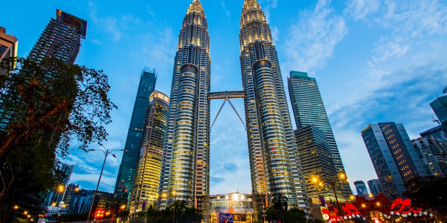 Malaysia Outlook 2025: One More Lap | FSMOne